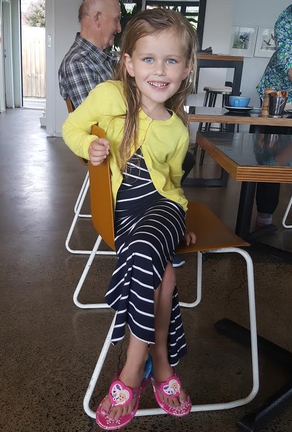 Lulu Pringle August 06 - 62 Management