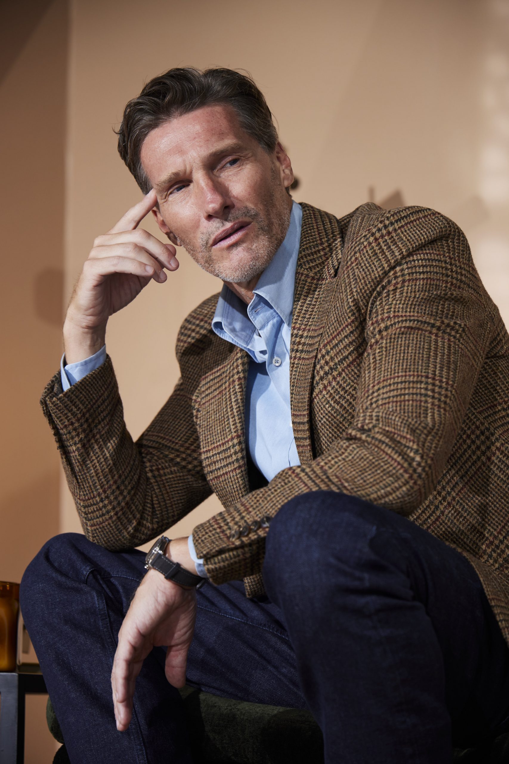 Michael Hallows - 62 Management