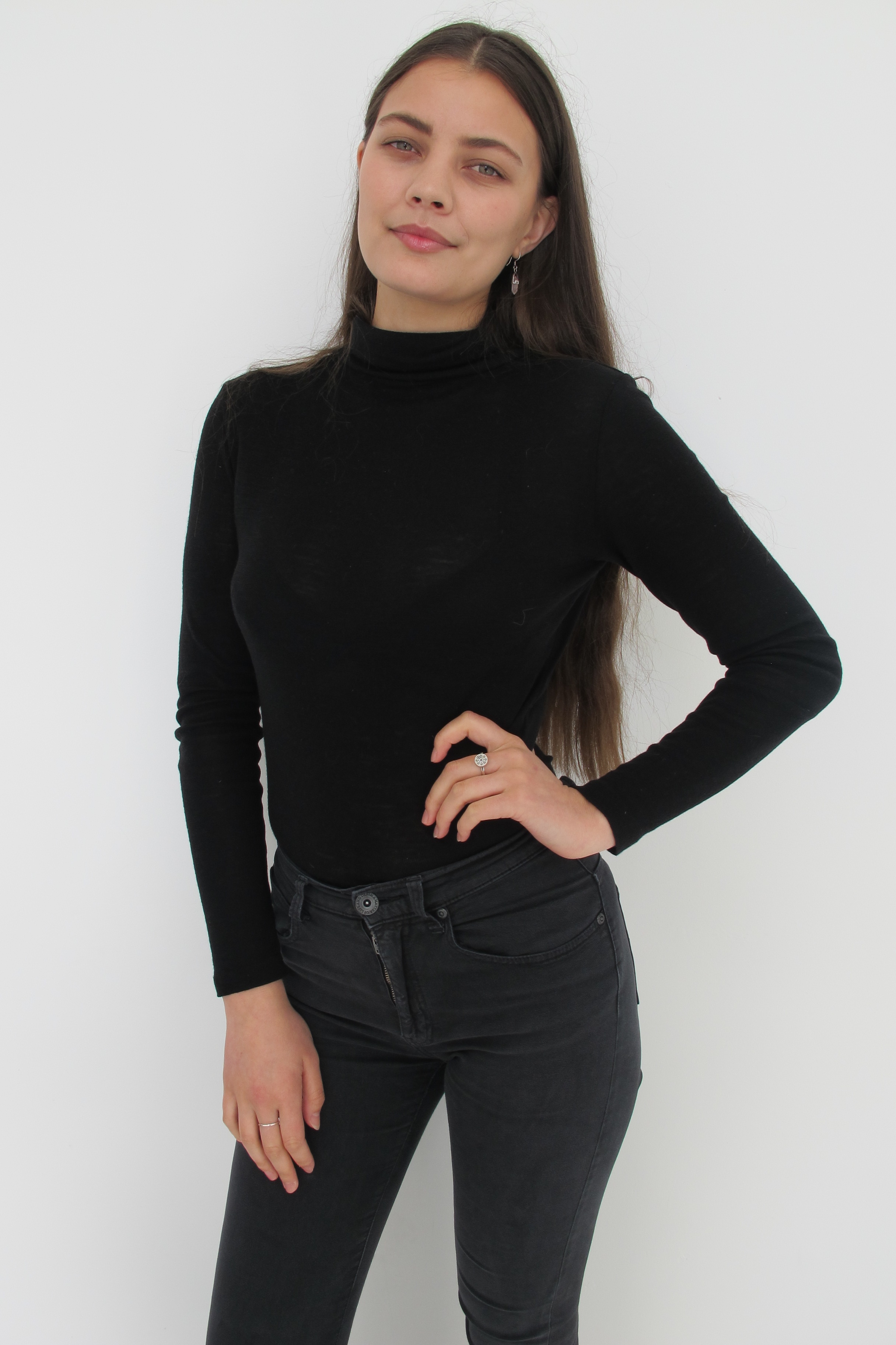 RUBY HIGGINS 62 Models and Talent Polaroids 02 - 62 Management