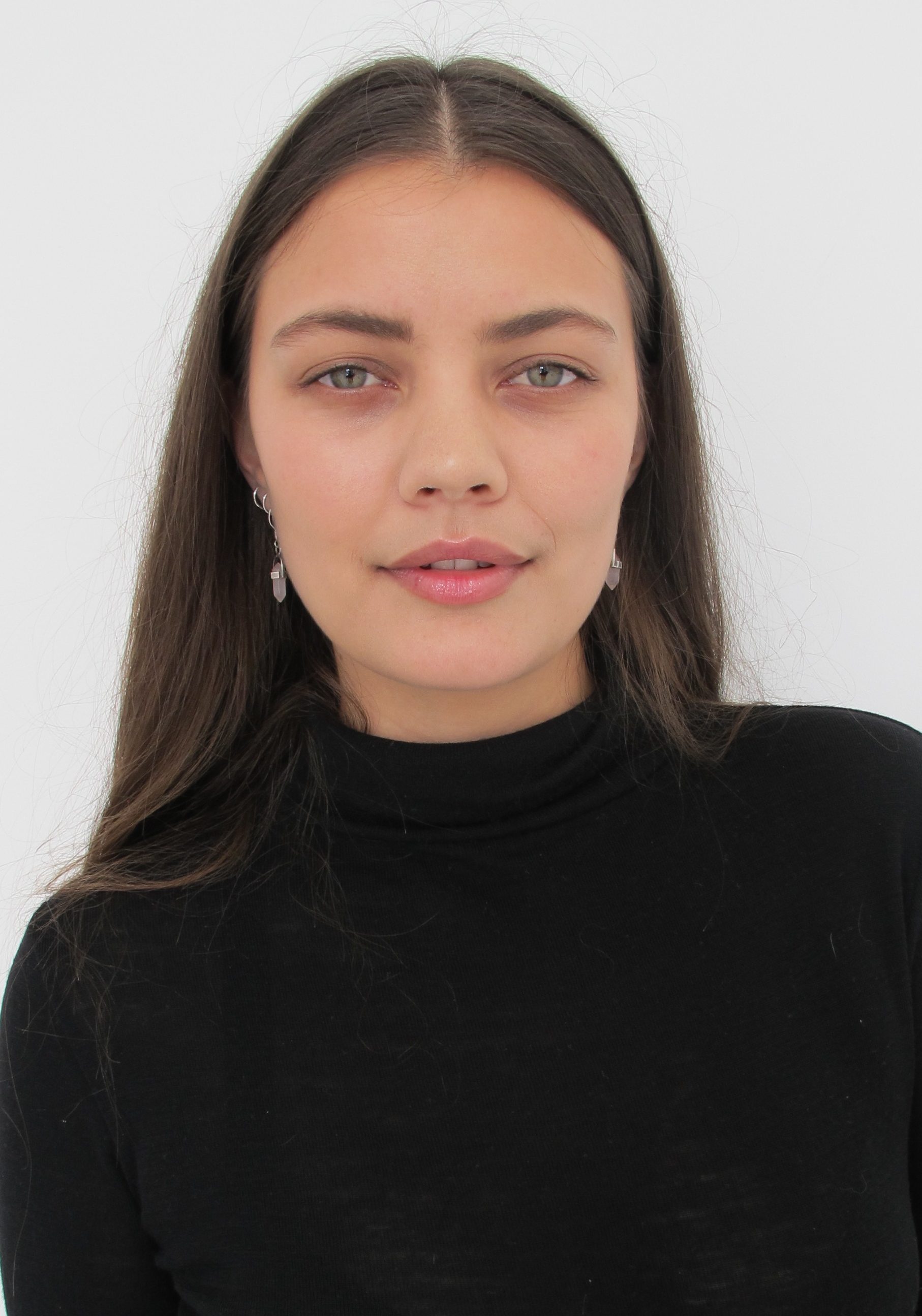 RUBY HIGGINS 62 Models and Talent Polaroids 06 - 62 Management