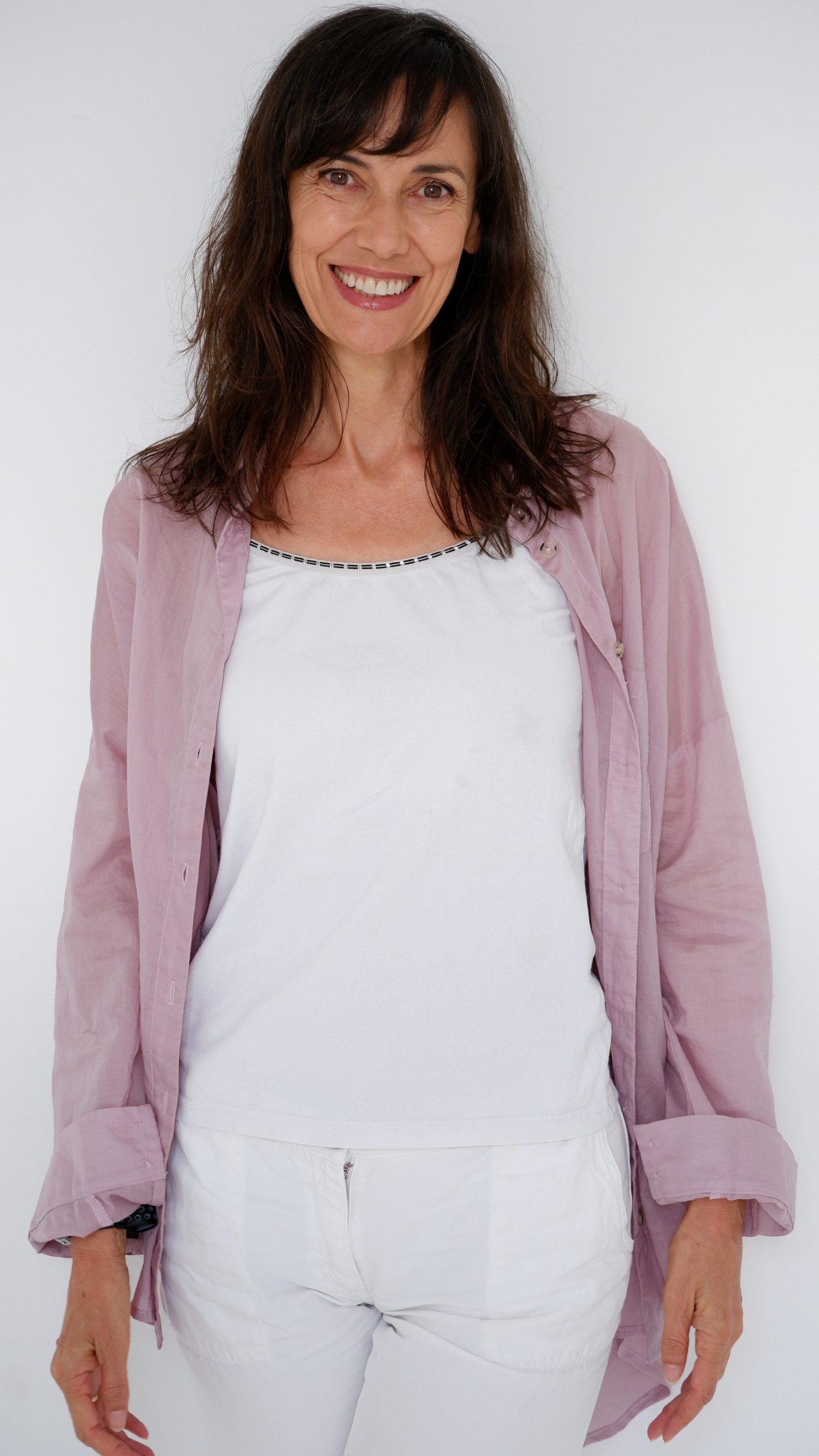 Suzanne Chamberlain 62 05 - 62 Management