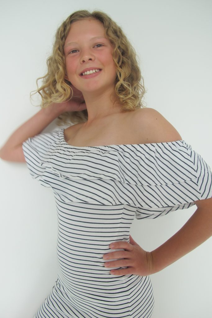 Millie Osborne 62 Models Polaroids 01 - 62 Management