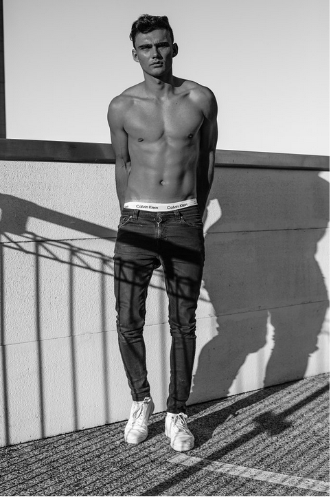 62 Models and management Jordan Barron 010 - 62 Management