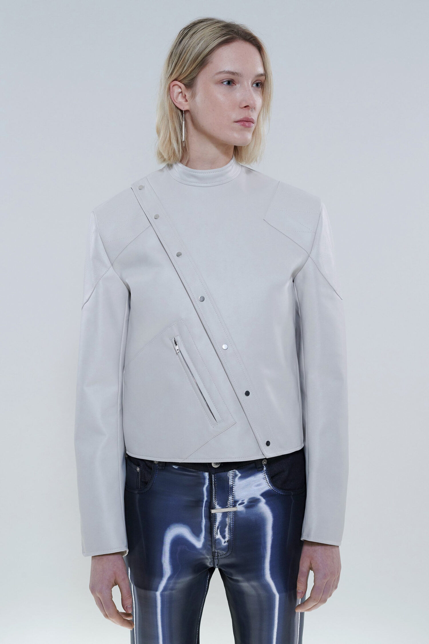 Shannon Cook 62 Management Models 01 - 62 Management